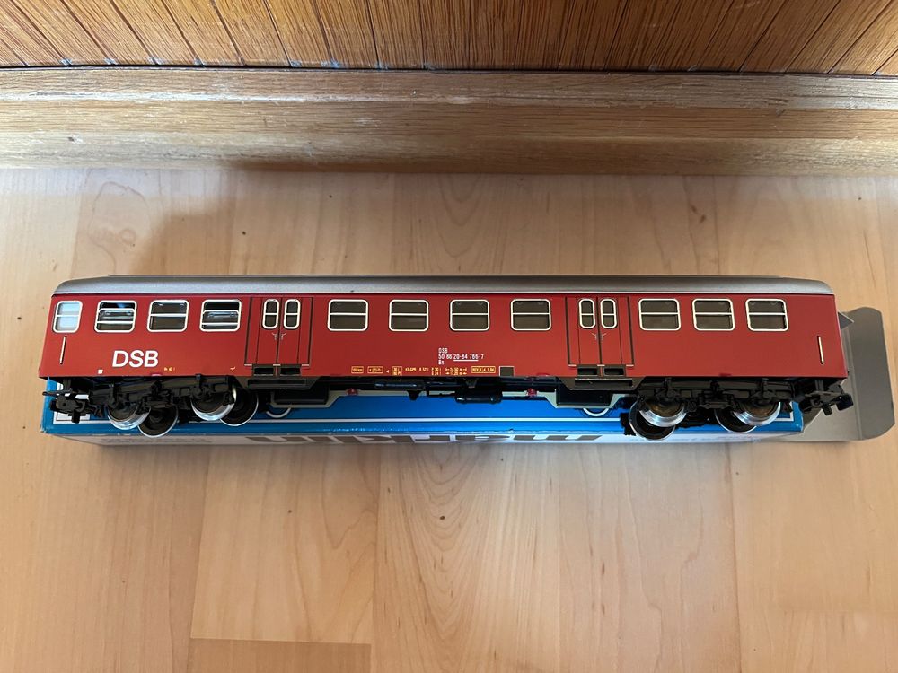 Märklin 4025 DSB D-Zugwagen top Zustand OVP Personenwagen H0 | Kaufen ...