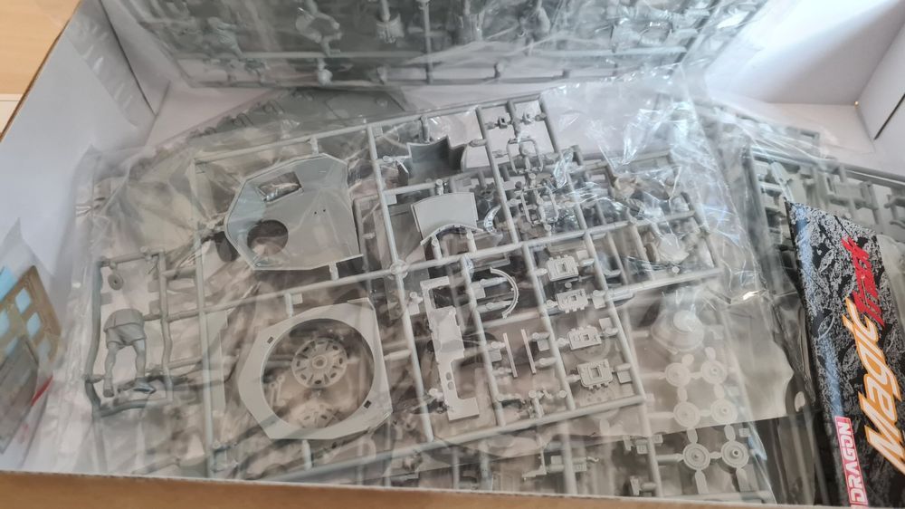 1:35 Panzer III Ausf G Afrika Korps & Figuren - Dragon 9116 (Gebraucht ...