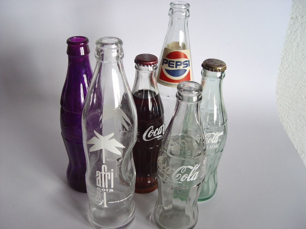 Sammlung alte Flaschen: Coca-Cola / Pepsi-Cola / Afri-Cola | Kaufen auf Ricardo
