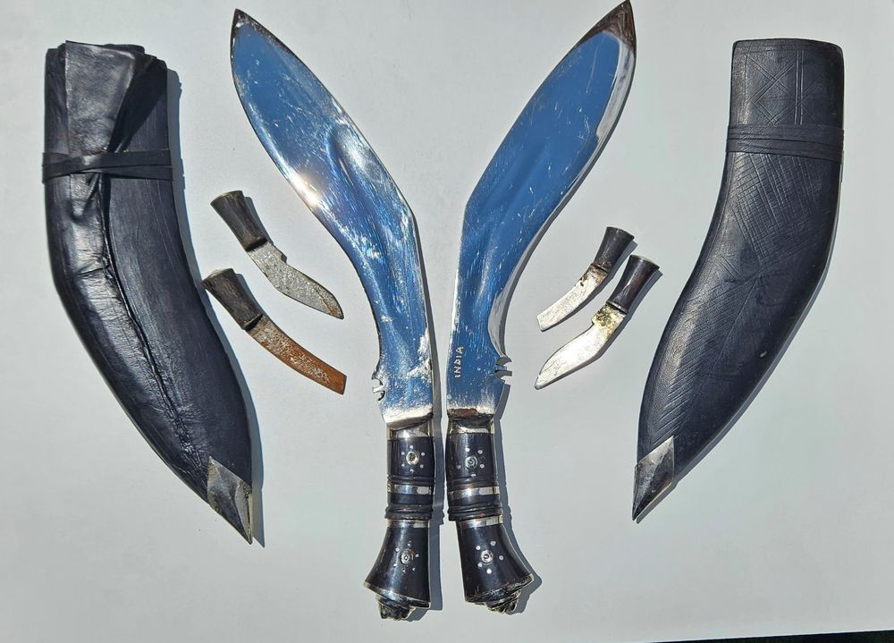 2 x SABRES KUKRIS INDIENS ANCIENS | Kaufen auf Ricardo