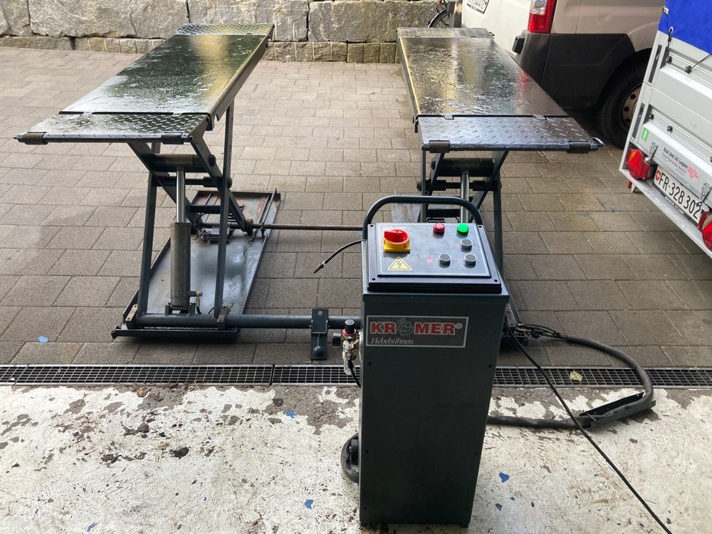 Scherenhebebühne 3000kg mobil mit Fahrsatz kaum gebraucht (Gebraucht ...