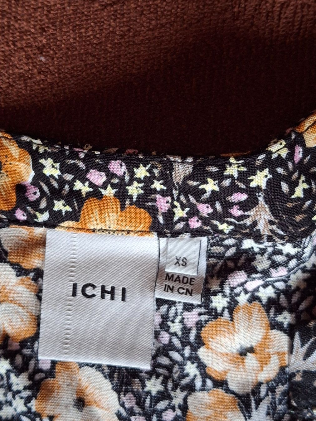 Robe taille XS marque Ichi (D'occasion) à Villiers pour CHF 10 – avec ...