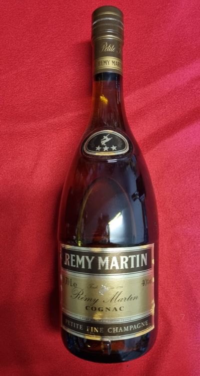 REMI MARTIN 3 STERNE FUNE CHAMPAGNE COGNAC | Kaufen auf Ricardo