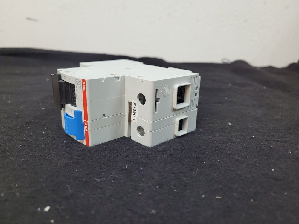 Leitungsschutzschalter CMC S801S-C 13A + N-Trenner S800-NT (Gebraucht) in Vitznau für CHF 29 ...