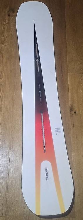 Burton custom 2024 (D'occasion) à Noréaz pour CHF 249 – avec livraison ...