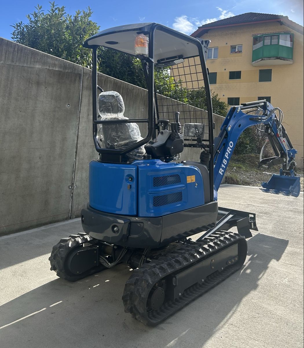 Bagger 1.8 Tonnen mit Kubota D902 Motor (Euro 5) – AKTION (Neu und ...