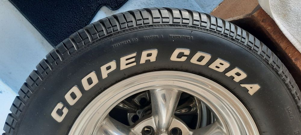 Cooper Cobra - komplett Rad 245/60 x 15 Zoll (inkl. Felgen) (Gebraucht) in Gipf-Oberfrick für ...