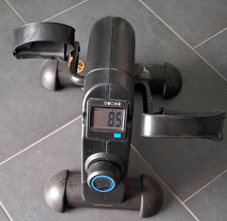 Mini Hometrainer Fitnessgerät Arm und Bein | Kaufen auf Ricardo