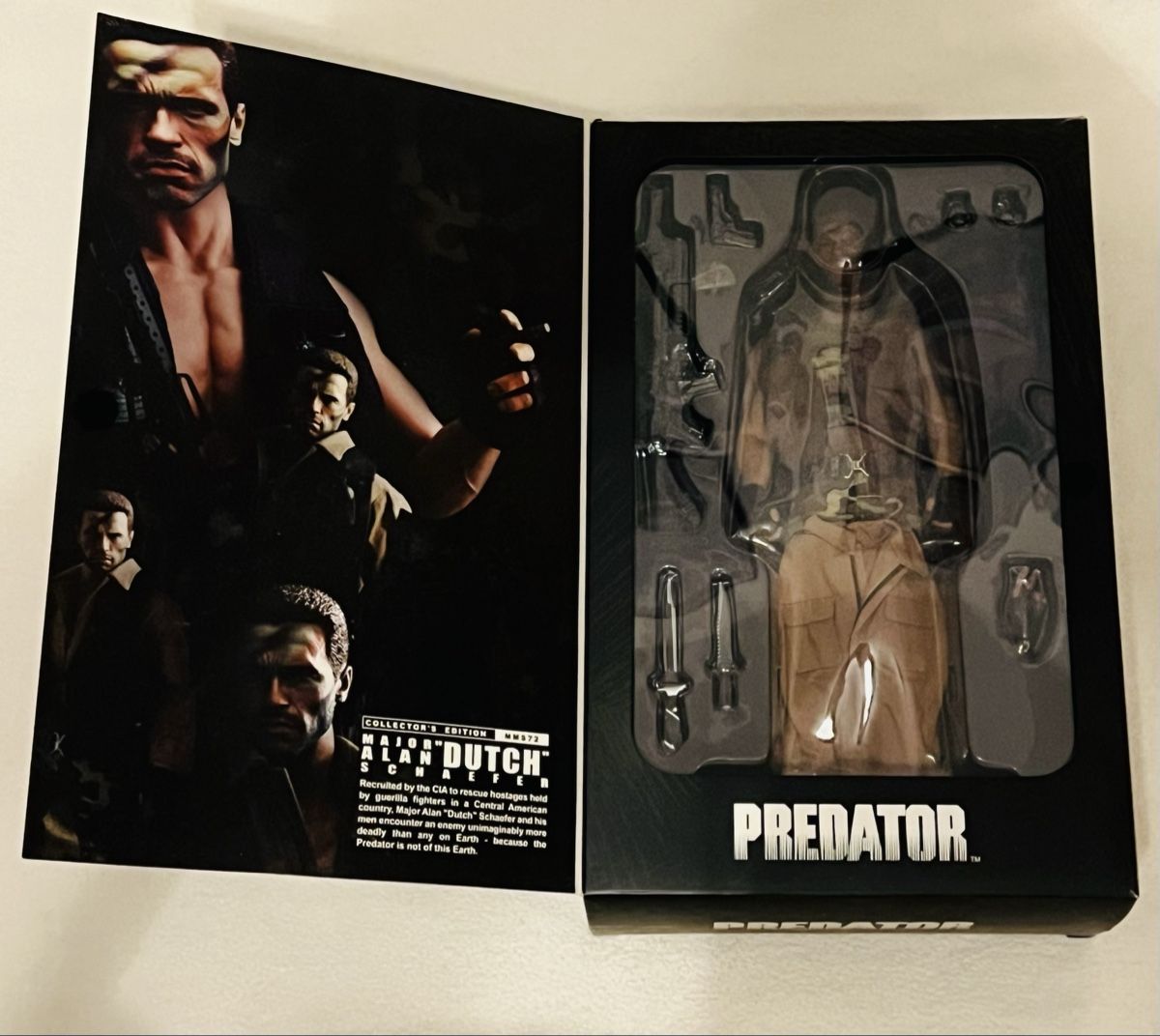 Hot Toys MMS72 - Predator Major Alan Dutch Schaefer 1/6 (Neu (gemäss ...