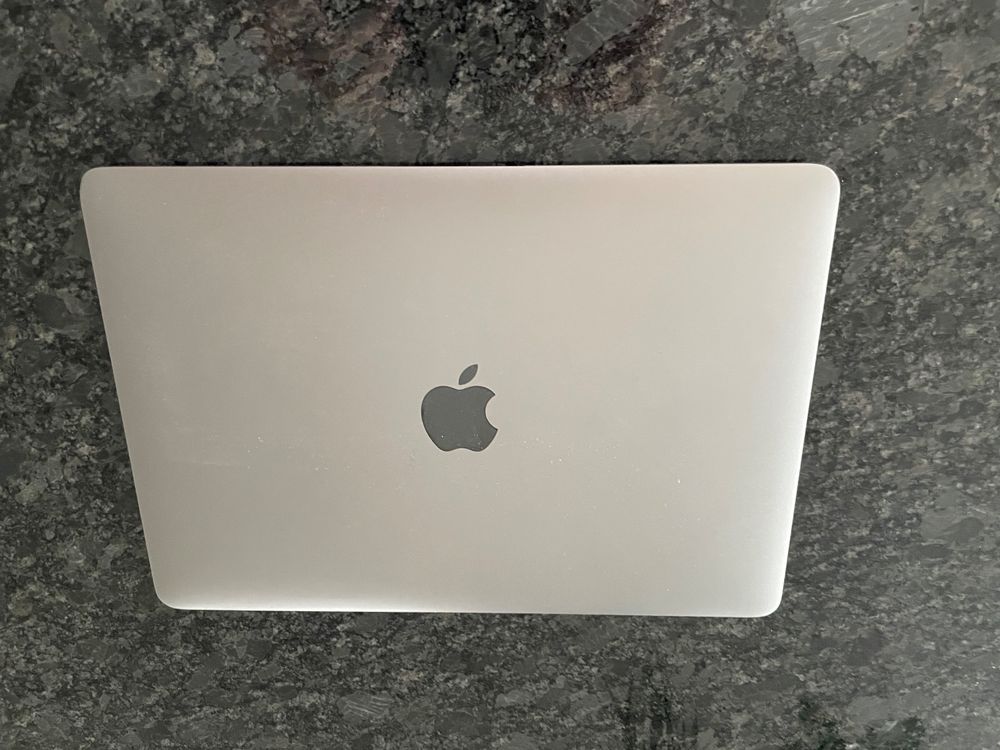MacBook, 13, 2015, Intel M Dual-Core, 8GB Ram, 256 GB | Kaufen auf Ricardo