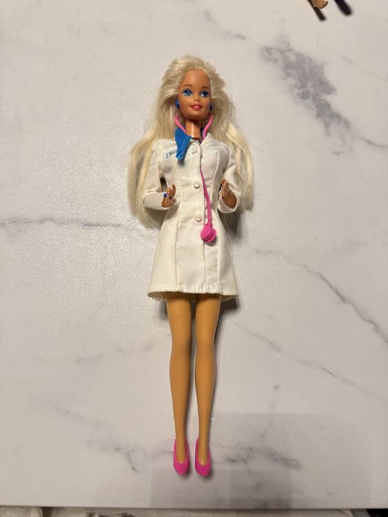 Barbie Ärztin (Gebraucht) in Starrkirch-Wil für CHF 5 – mit Lieferung auf Ricardo kaufen