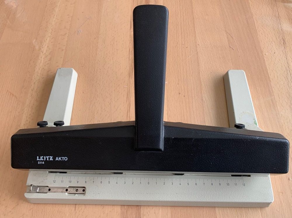 Vintage Leitz Akto 5114 4 Fach Locher | Kaufen auf Ricardo