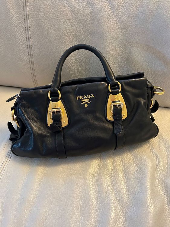 Prada Bauletto Handtasche (Gebraucht) in Moosseedorf für CHF 289 – mit ...