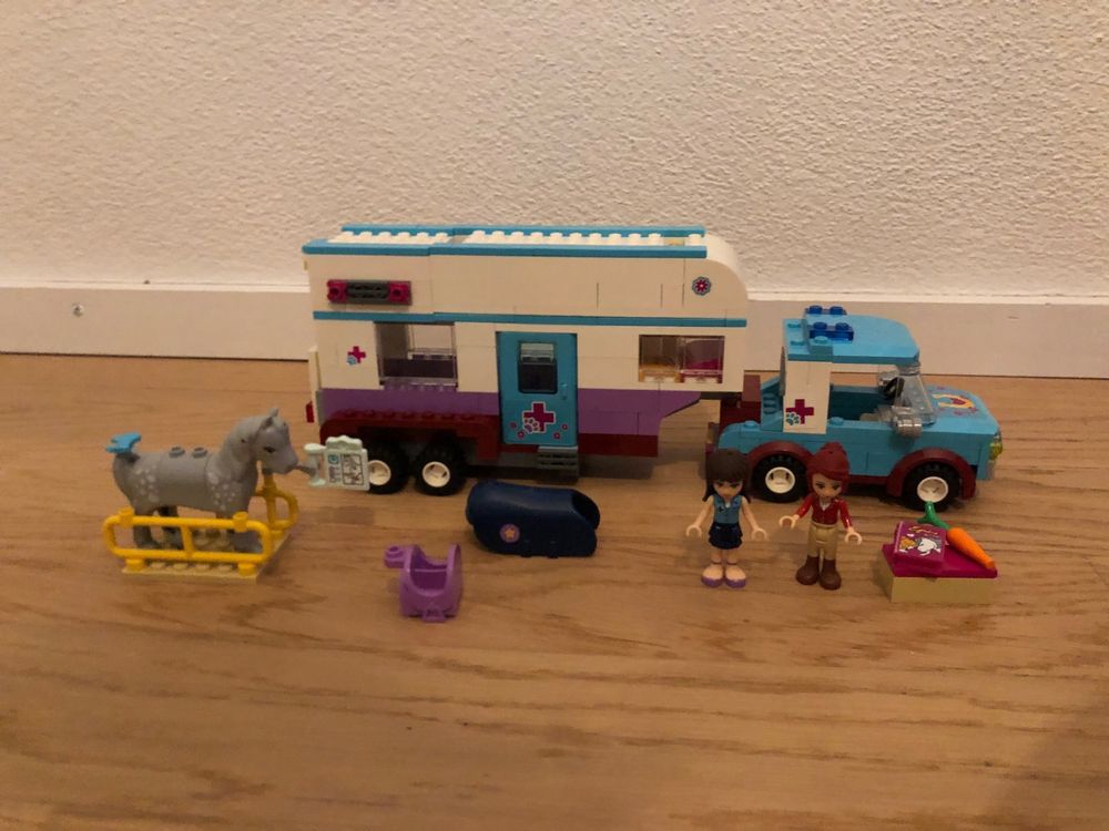 Lego Friends Pferdeanhänger & Tierärztin Nr. 41125 | Kaufen auf Ricardo