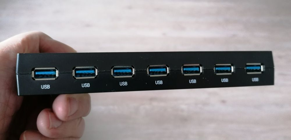 7-fach Copy Box für USB-Sticks | Kaufen auf Ricardo