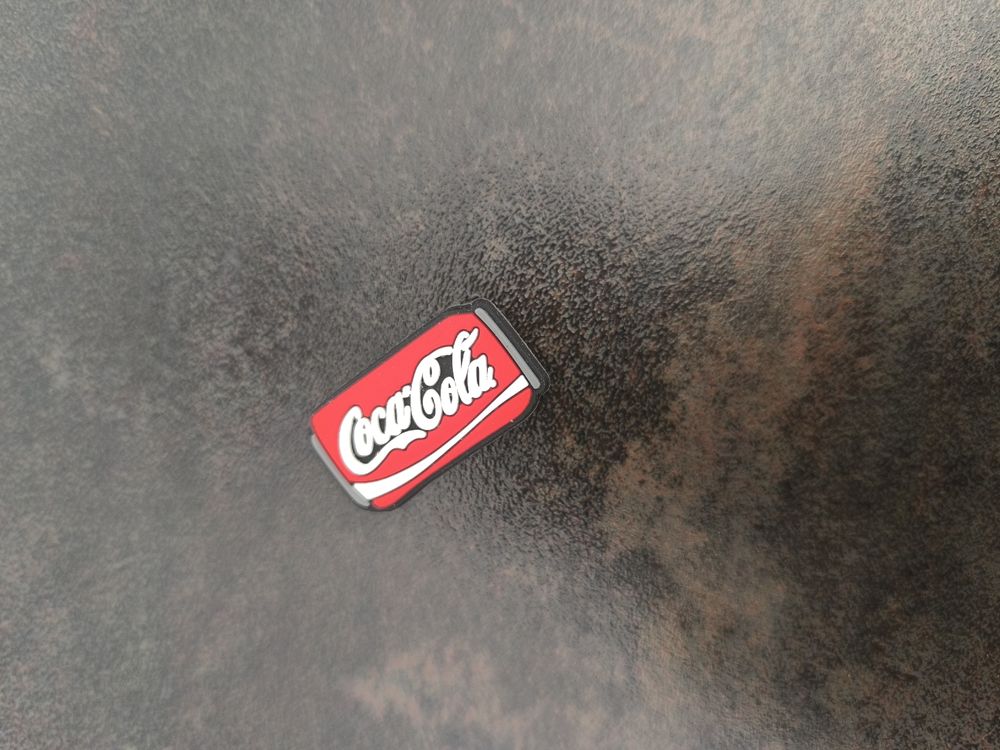 2 x Crocs Pins / Anhänger / Cola, Fanta Dosen (Neu und originalverpackt ...