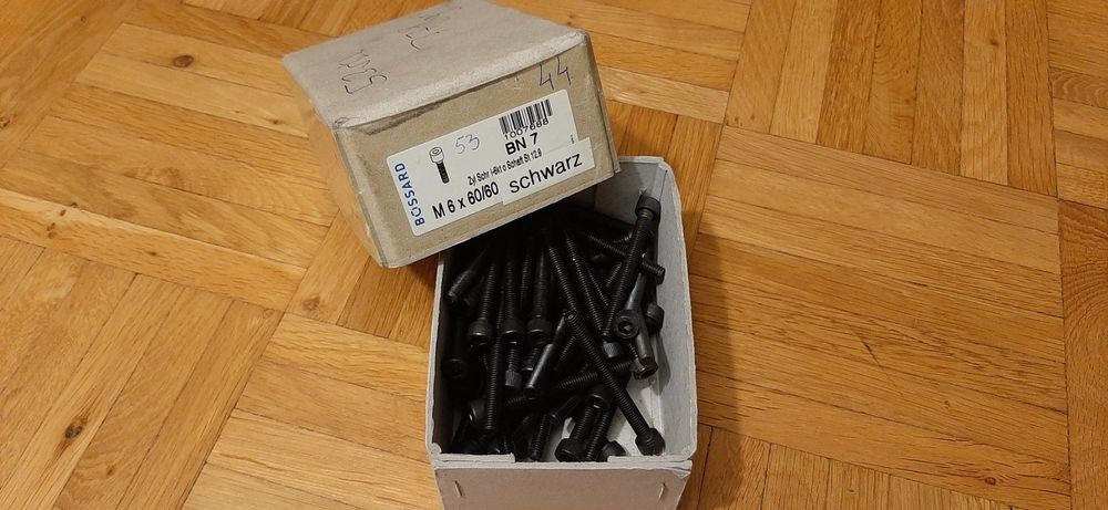 53 Schrauben M 6 x 60/60 ab 1.- Fr (44) (Neu (gemäss Beschreibung)) in ...