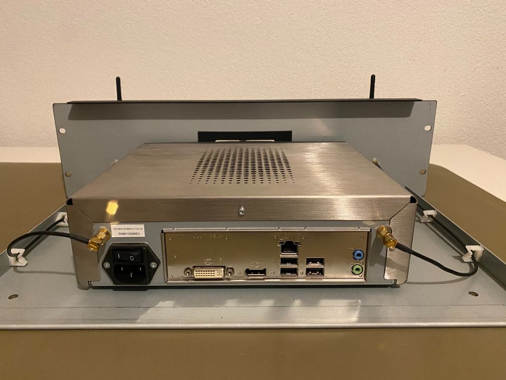 Barco ClickShare CSC-1 inkl. Rackmount (Gebraucht) in Lenzburg für CHF ...