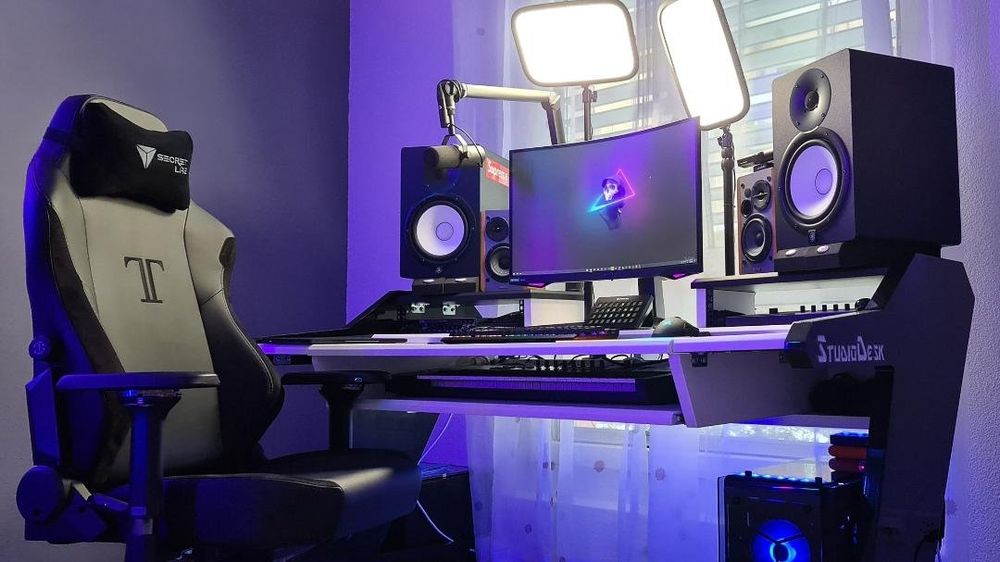 Pult - Studio Desk | Kaufen auf Ricardo