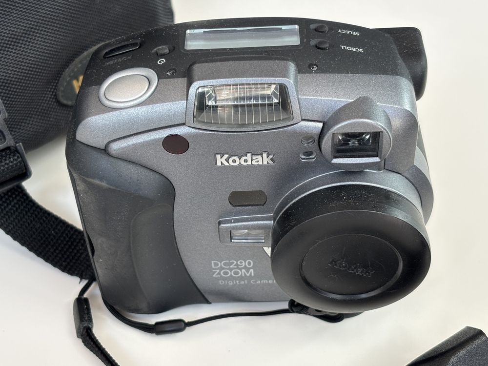 KODAK Vintage Digital Kamera, Modell “DC290 Zoom”, von 1999 (Gebraucht ...