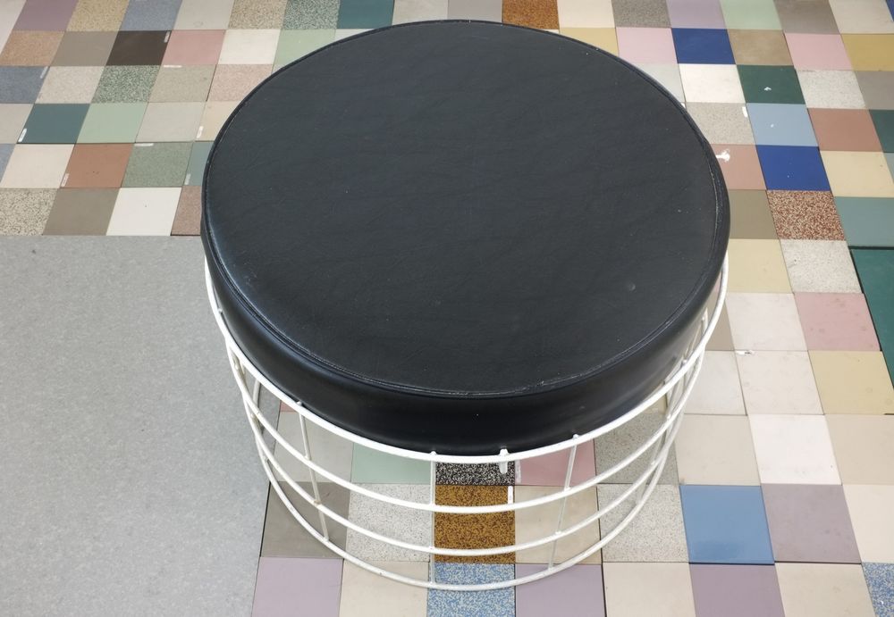 Hocker T1 Original Verner Panton Dänisches Design 50er (Gebraucht) in Basel für CHF 460 – mit ...