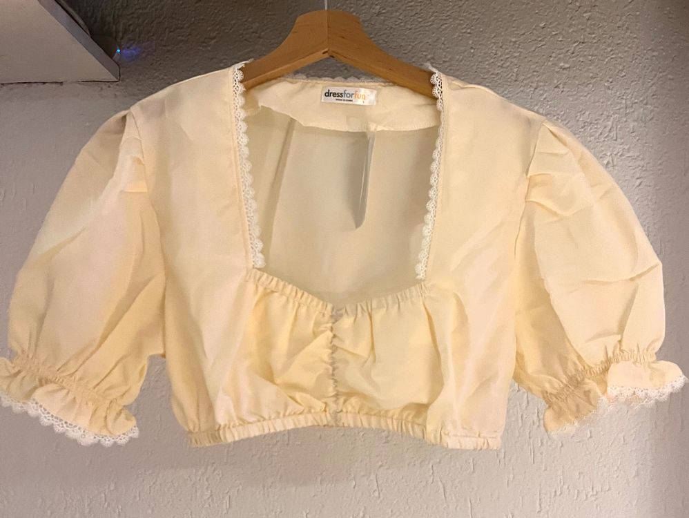 Dirndlbluse Anni Gr. L (Neu und originalverpackt) in Oberegg für CHF 15 – mit Lieferung auf ...