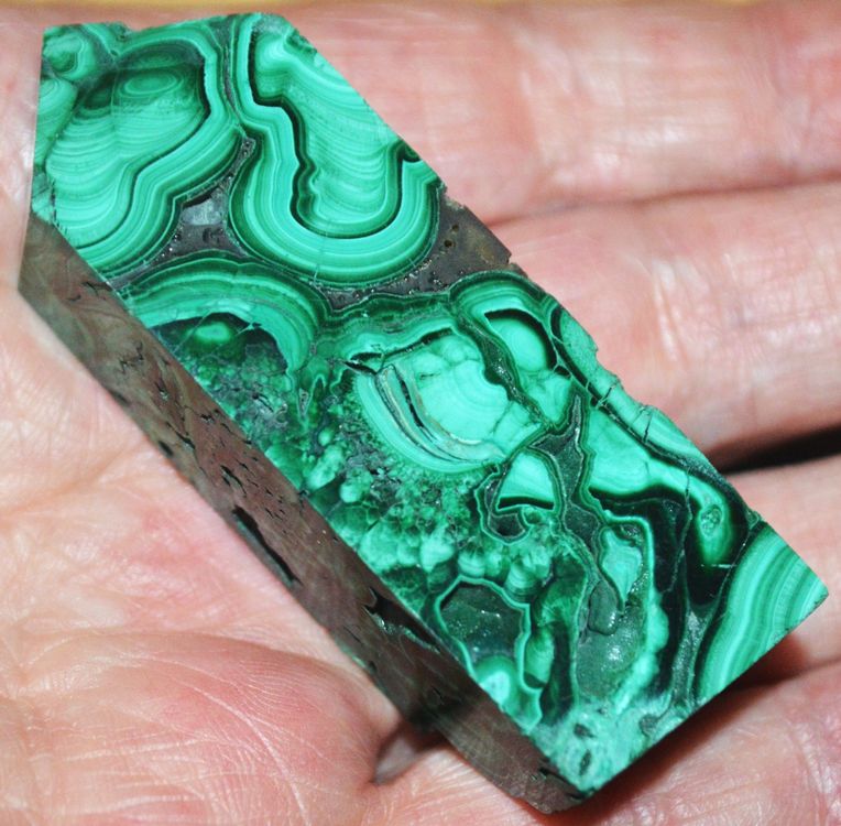 Deko Heilstein K-540 – Malachit Turm 68mm – 88 Gramm (Neu und originalverpackt) in Goldiwil ...