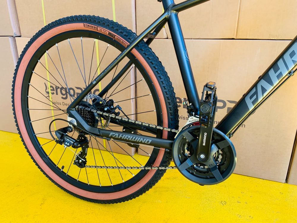 29 Zoll Mountainbike 21-Gang Shimano Parts MATT-SCHWARZ NEU (Neu und ...