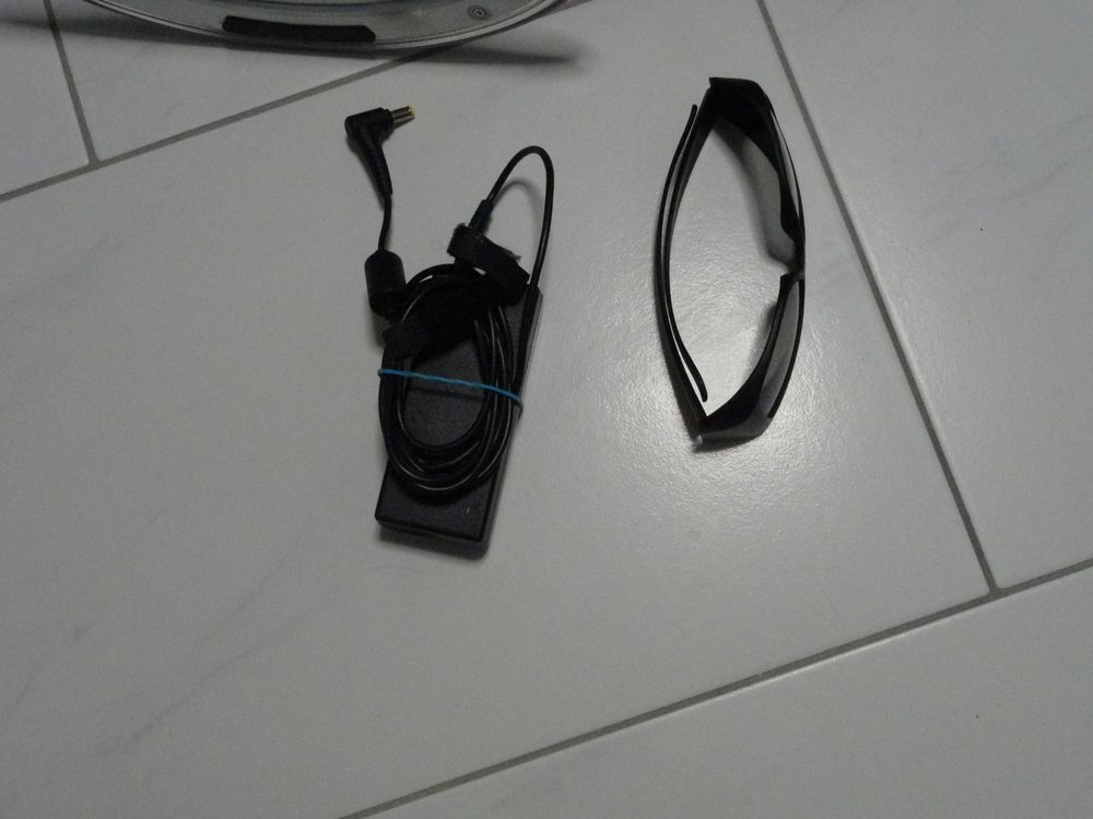 ACER HR274H 3D-MONITOR MIT KONVERTIERUNGSFUNKTION FÜR 2D-BIL | Kaufen auf Ricardo