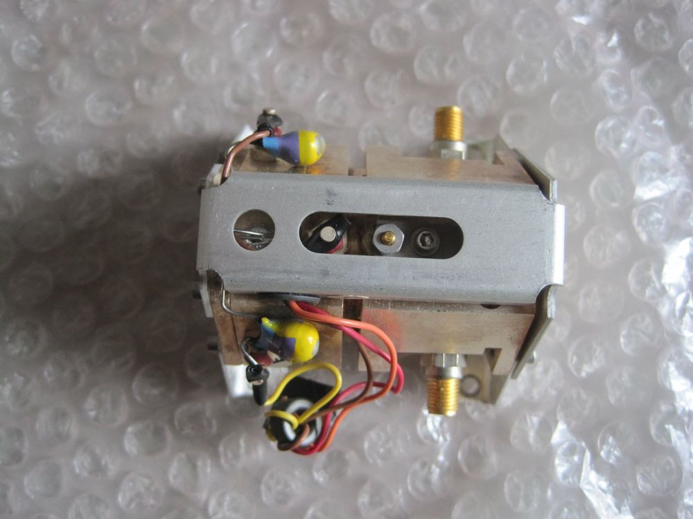 YIG tuned Filter zu Tek SA`s (Defekt) in Dietwil für CHF 37 – mit ...