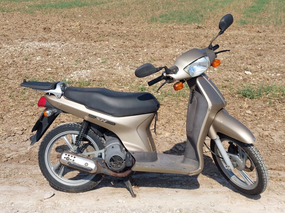 Honda AF 40 A SH Fifty / Sky Roller Scooter ab 1Fr.- (Defekt) in für ...