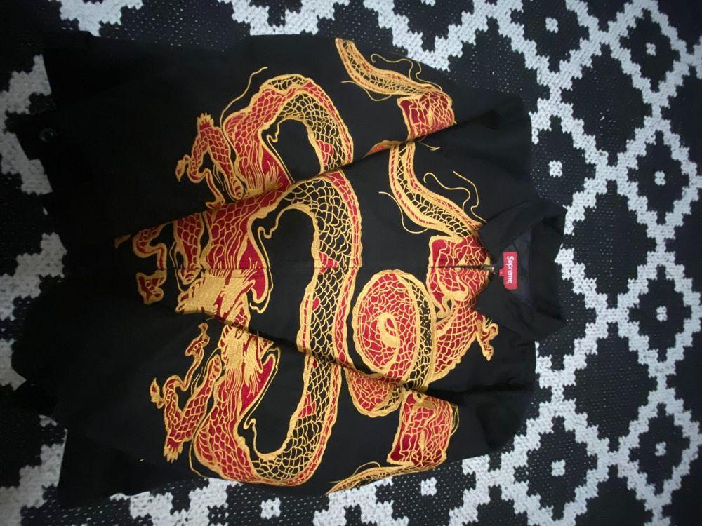 Supreme dragon jacket (Gebraucht) in Kerns für CHF 150 – mit Lieferung ...