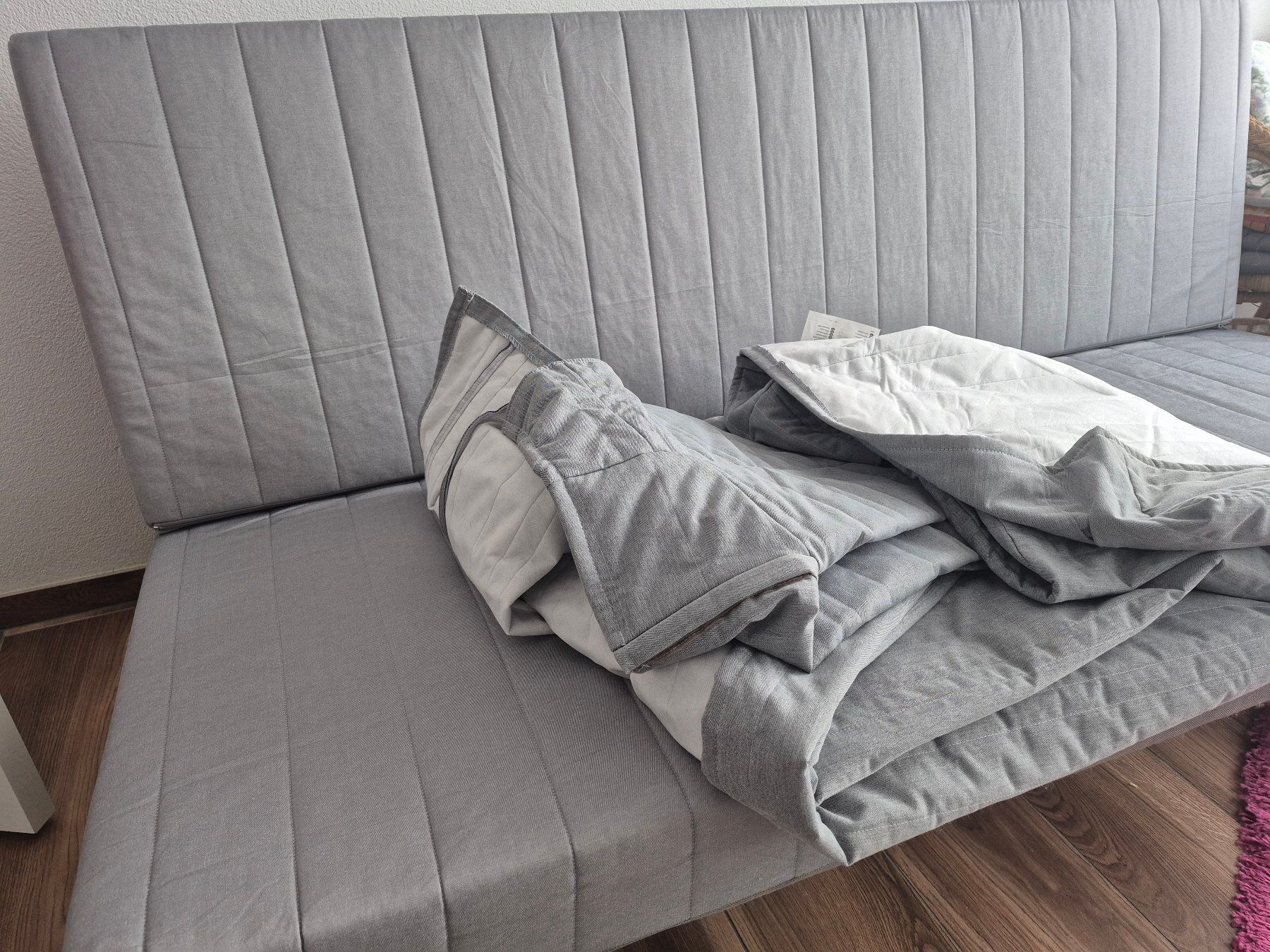 Ikea Hemnes Tagesbett/Sofa, grau, mit Lattenrost, Top! (Gebraucht) in ...