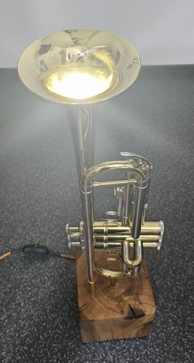 Trompeten Stehlampe Unikat Vintage Deko Musik Lampe (Neu (gemäss ...