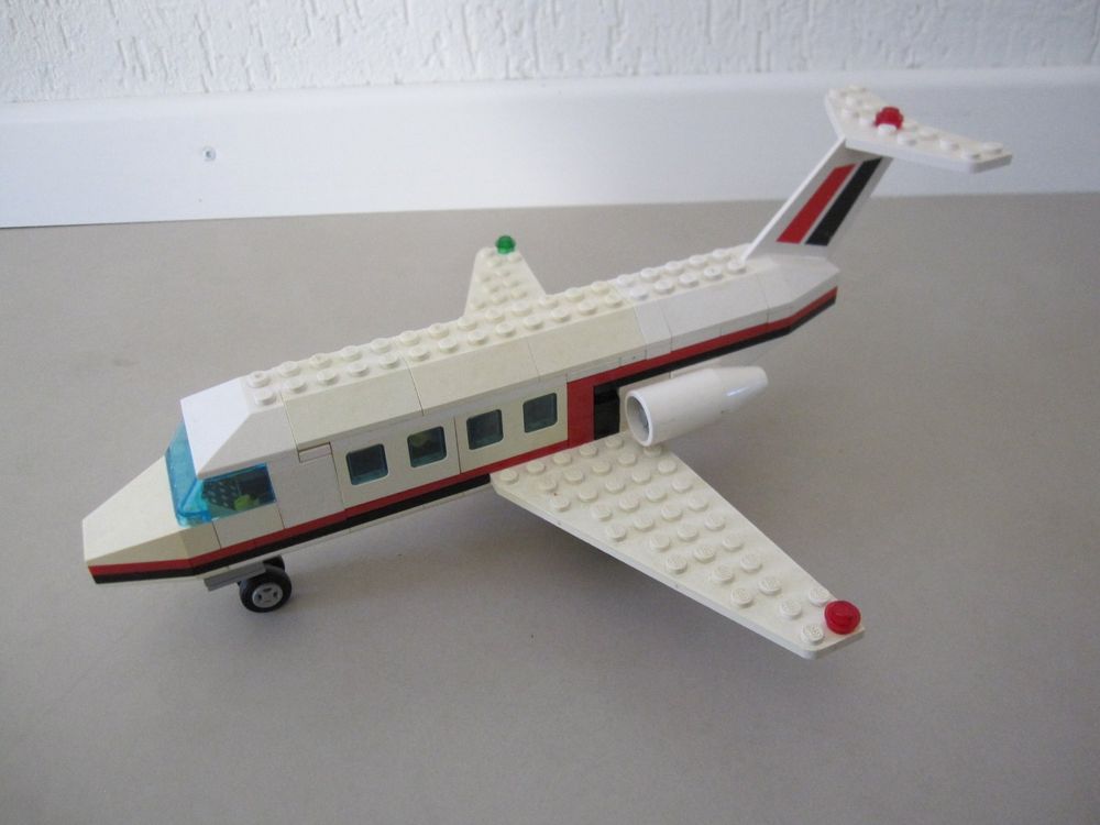 Lego classic town 6368 jet airliner unvollständig (Gebraucht) in ...