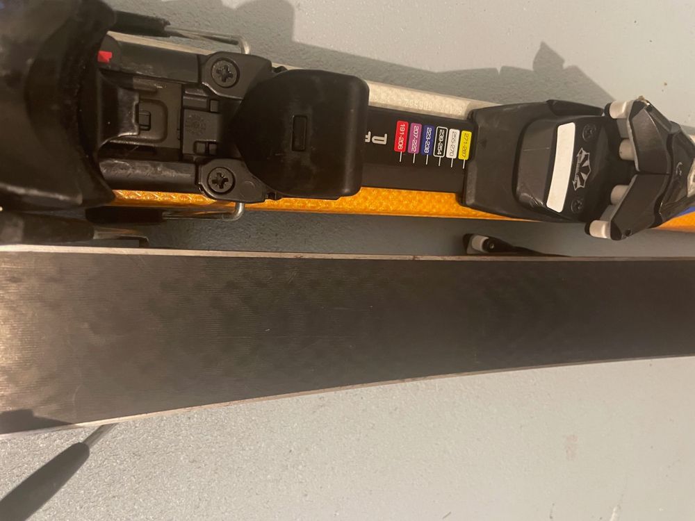 Head Kinderski 107cm (Gebraucht) in Thalwil für CHF 1 – nur Abholung ...