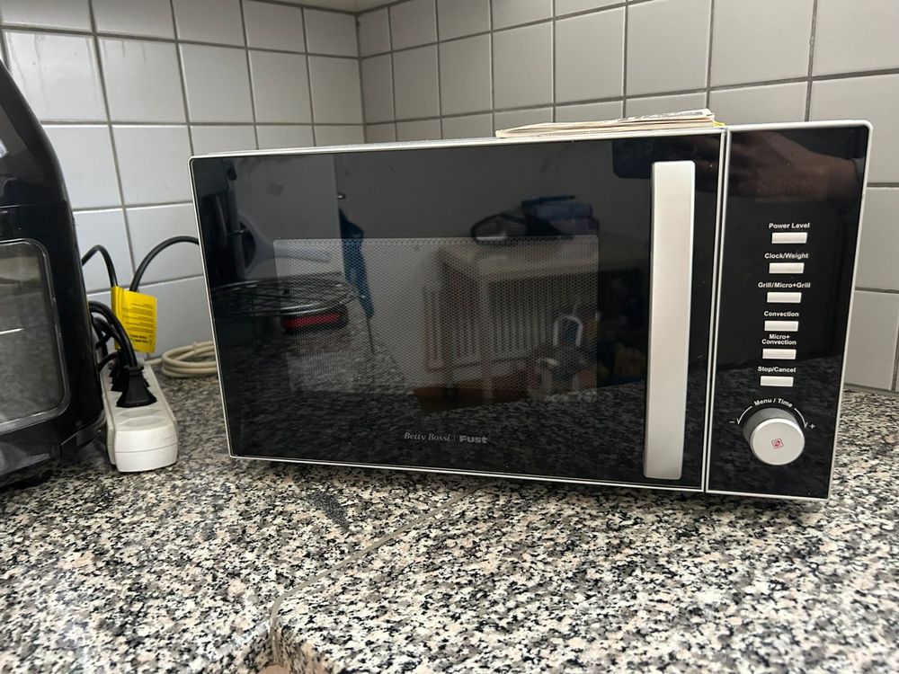 Erstaunlich Mikrowellen Im Angebot Fotos