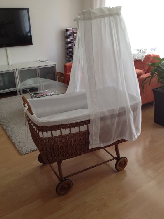 Vintage Stubenwagen (Neu (gemäss Beschreibung)) in Rüti ZH für CHF 51 ...