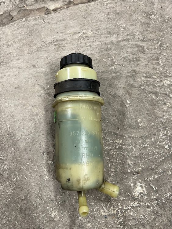 Servoöl Behälter VW Passat 35i 330422371 357422372 ATF | Kaufen auf Ricardo
