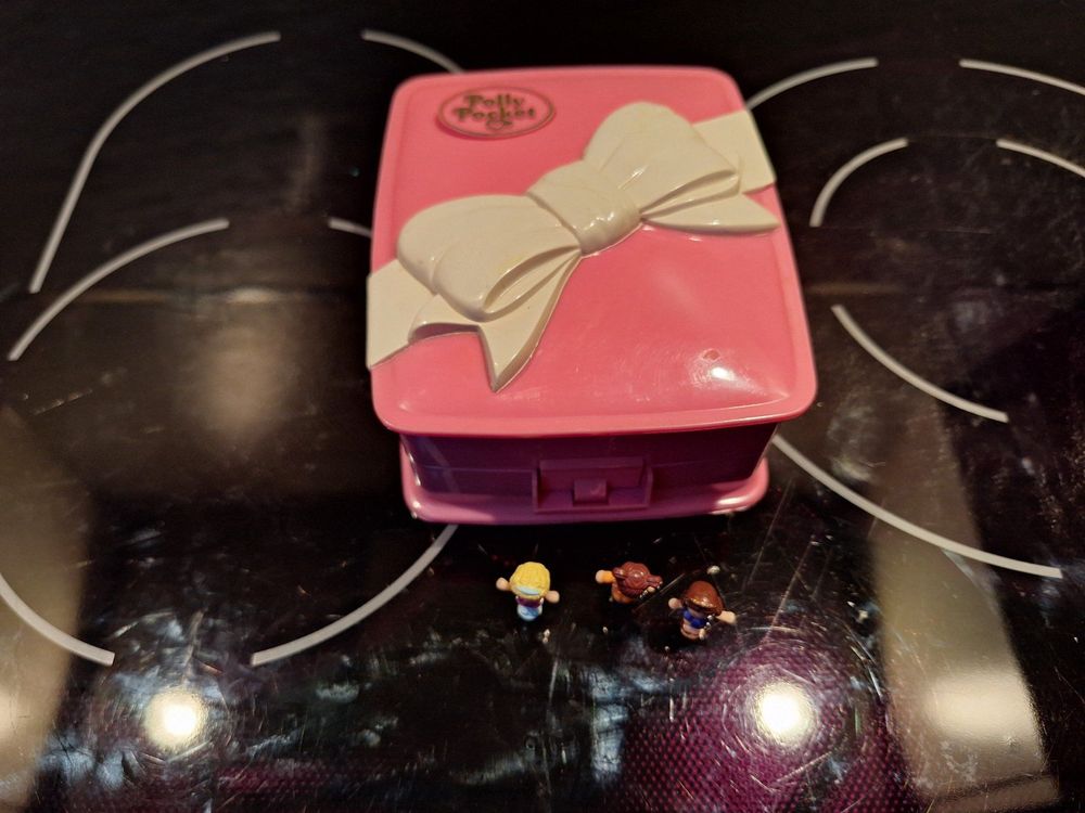 Polly Pocket 1994 Star Bright Dinner Party mit Licht (Gebraucht) in ...