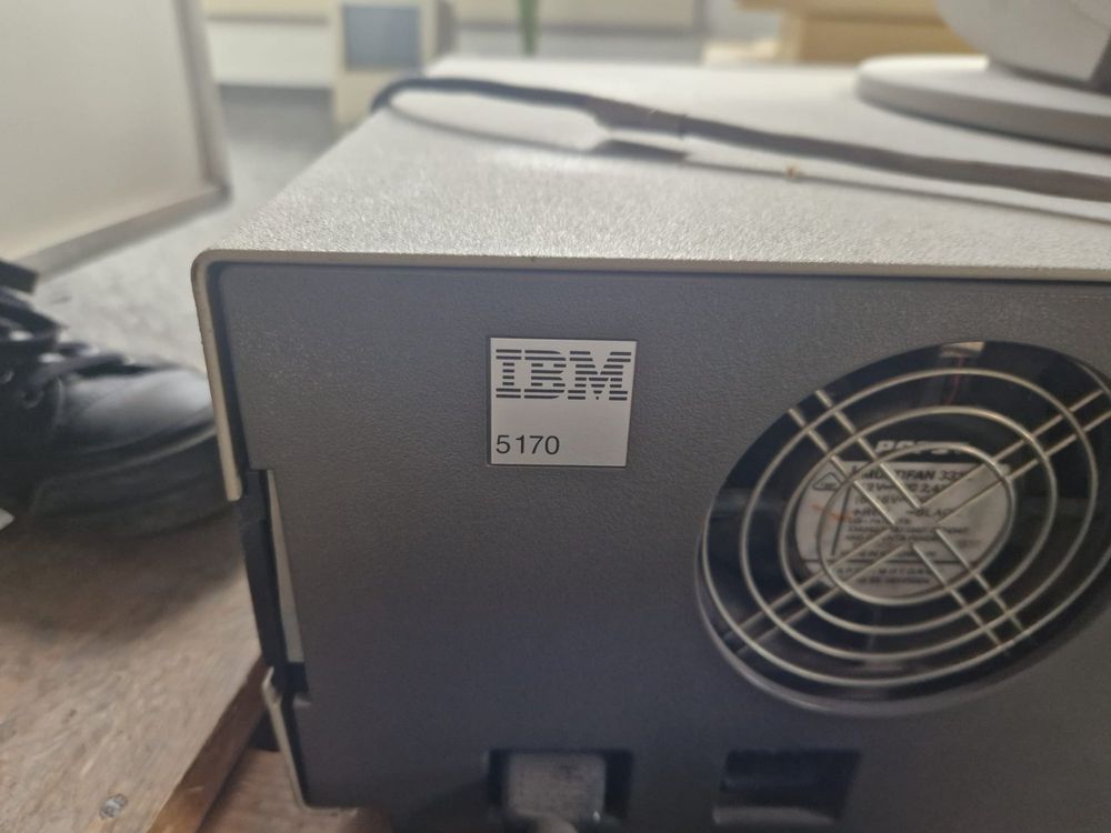 IBM 5170 Monitor 5150 (Gebraucht) in Binz für CHF 276 – nur Abholung ...