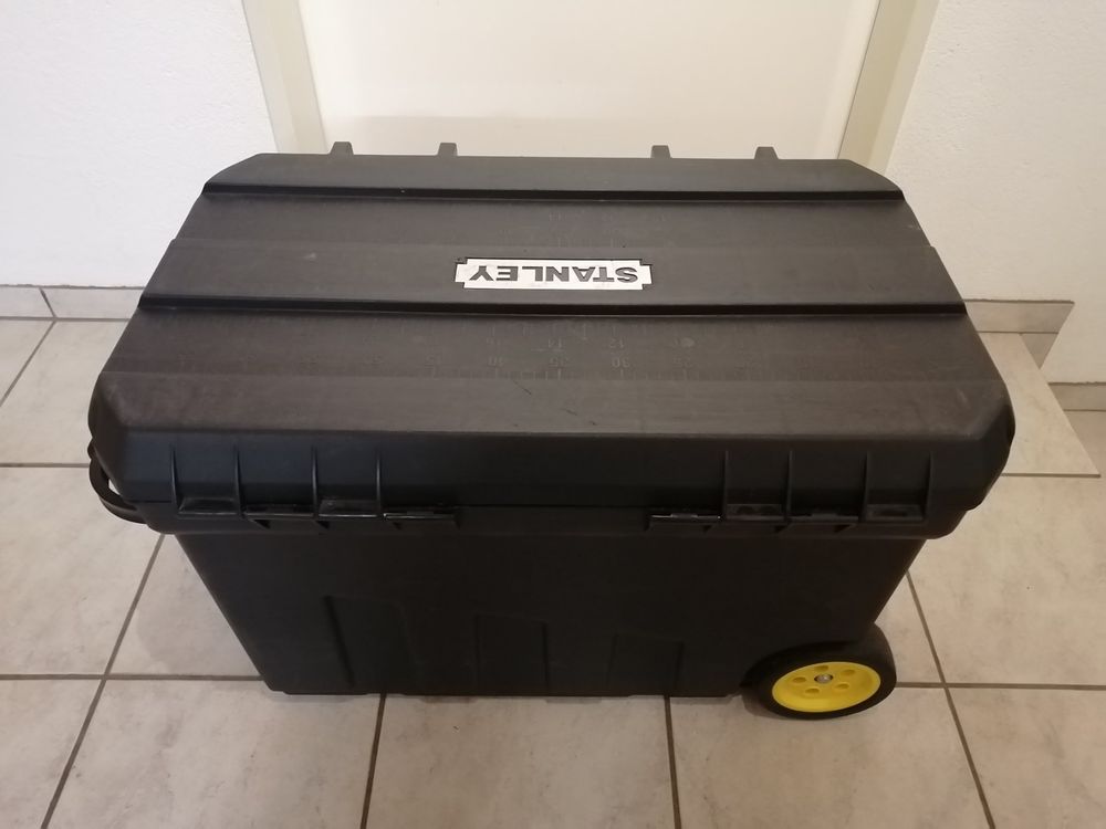 Stanley-Box 90l (Gebraucht) in Büren SO für CHF 80 – nur Abholung auf ...