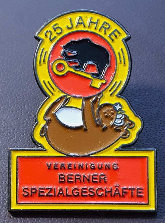 S693 - Pin 25 Jahre Vereinigung Berner Spezialgeschäfte Bär (Gebraucht ...