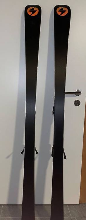 Skis de piste RS Quattro (Blizzard) (Gebraucht) in Venthône für CHF 200 – nur Abholung auf ...