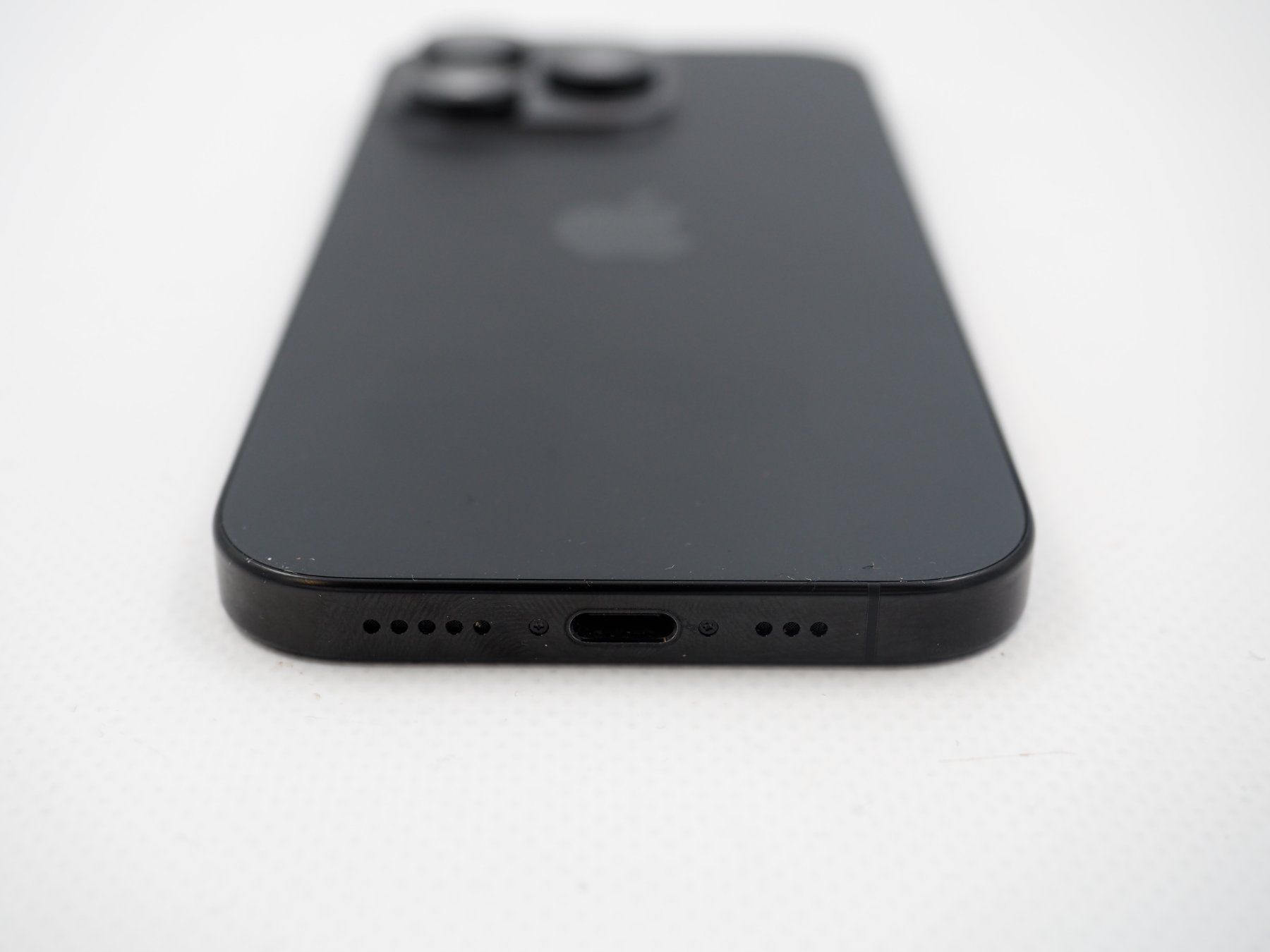 APPLE iPhone 15 Pro iCloud gesperrt (25122811) (Defekt) in Zürich für ...