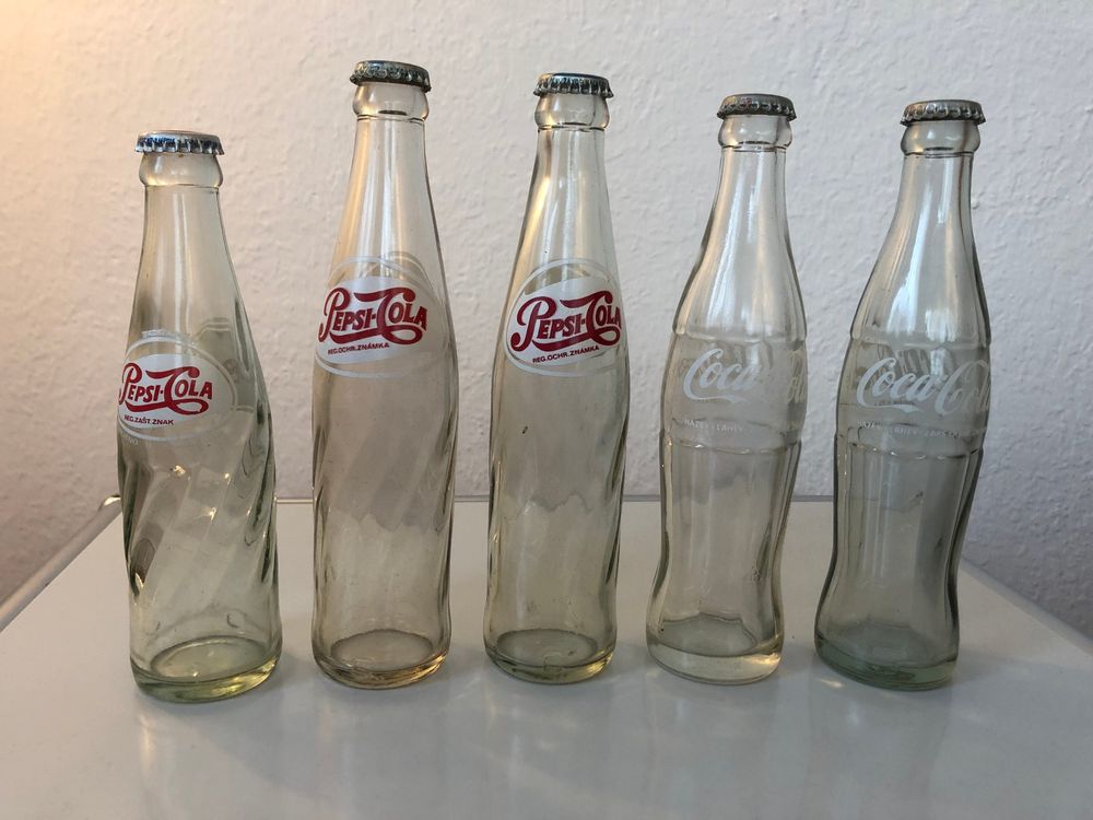 Coca-Cola- und Pepsi-Cola Fläschli (Gebraucht) in Köniz für CHF 2 – mit Lieferung auf Ricardo kaufen