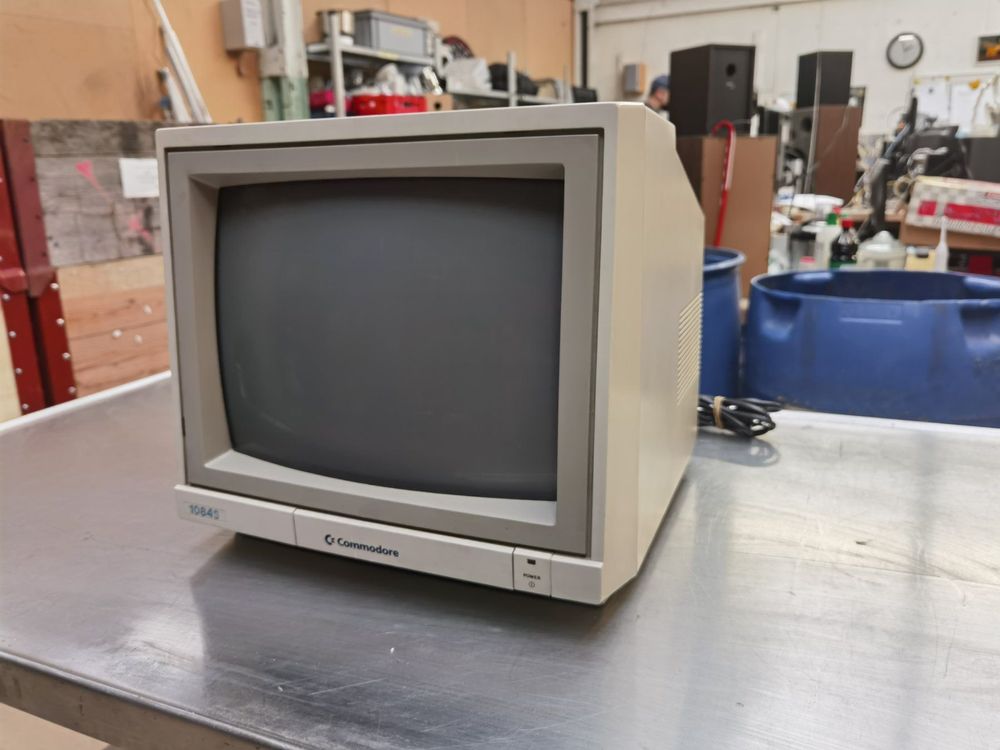 Commodore 1084S-P Monitor (Gebraucht) in Flawil für CHF 165 – mit ...