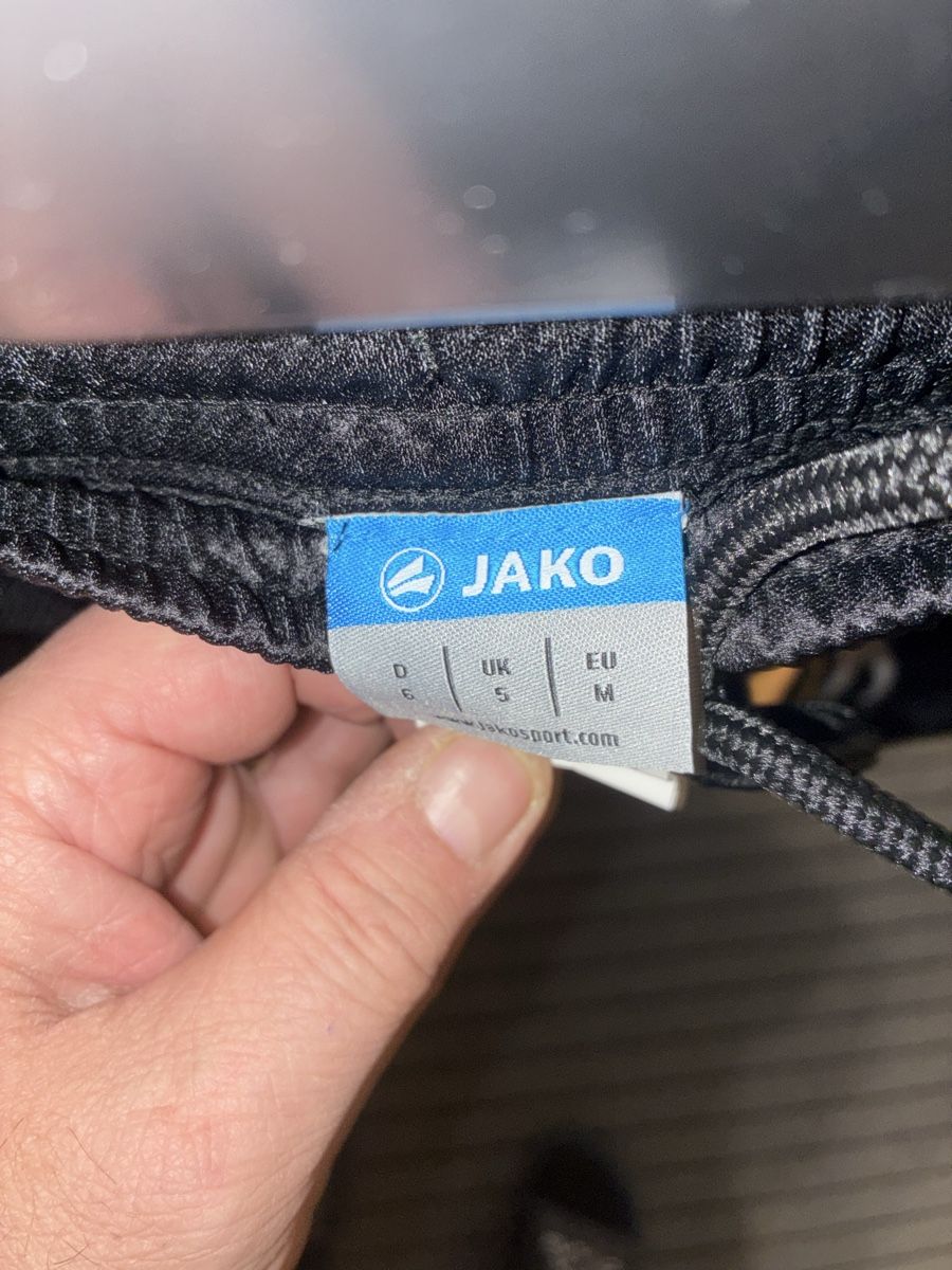 Jakko Sport Shorts, Grösse M, neu Schwarz-Gold (Neu und ...