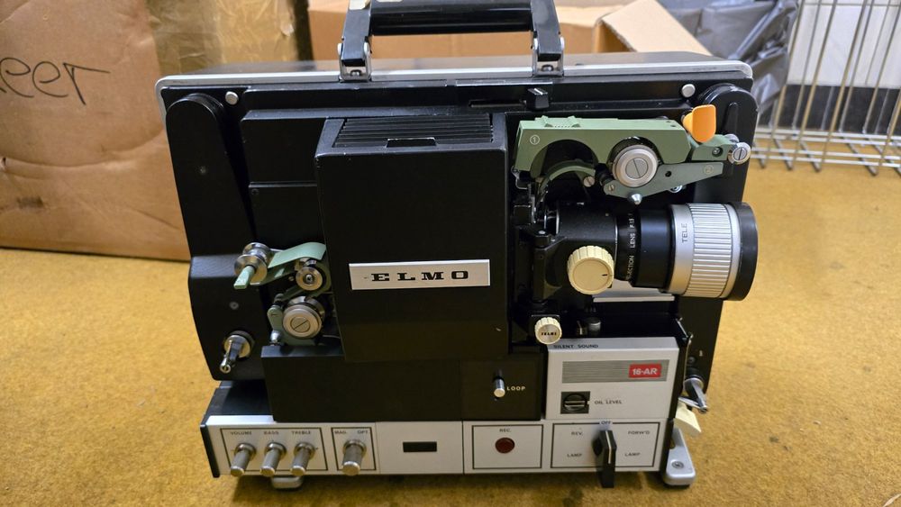 Elmo 16-AR 16mm Filmprojektor - Vintage Sammlerstück! (Gebraucht) in ...