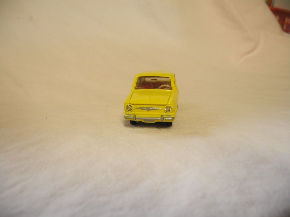 DINKY TOYS NR. 509 FIAT 850 RESTAURIERT (Gebraucht) in Gurtnellen für ...
